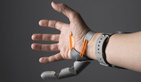 Un sixième doigt en 3D - MAGTOO